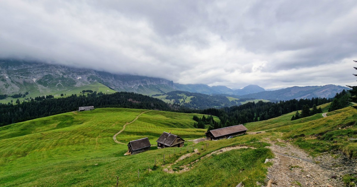 Randonnée de Schwägalp au Kronberg — itinéraire paisible dans la vallée ...